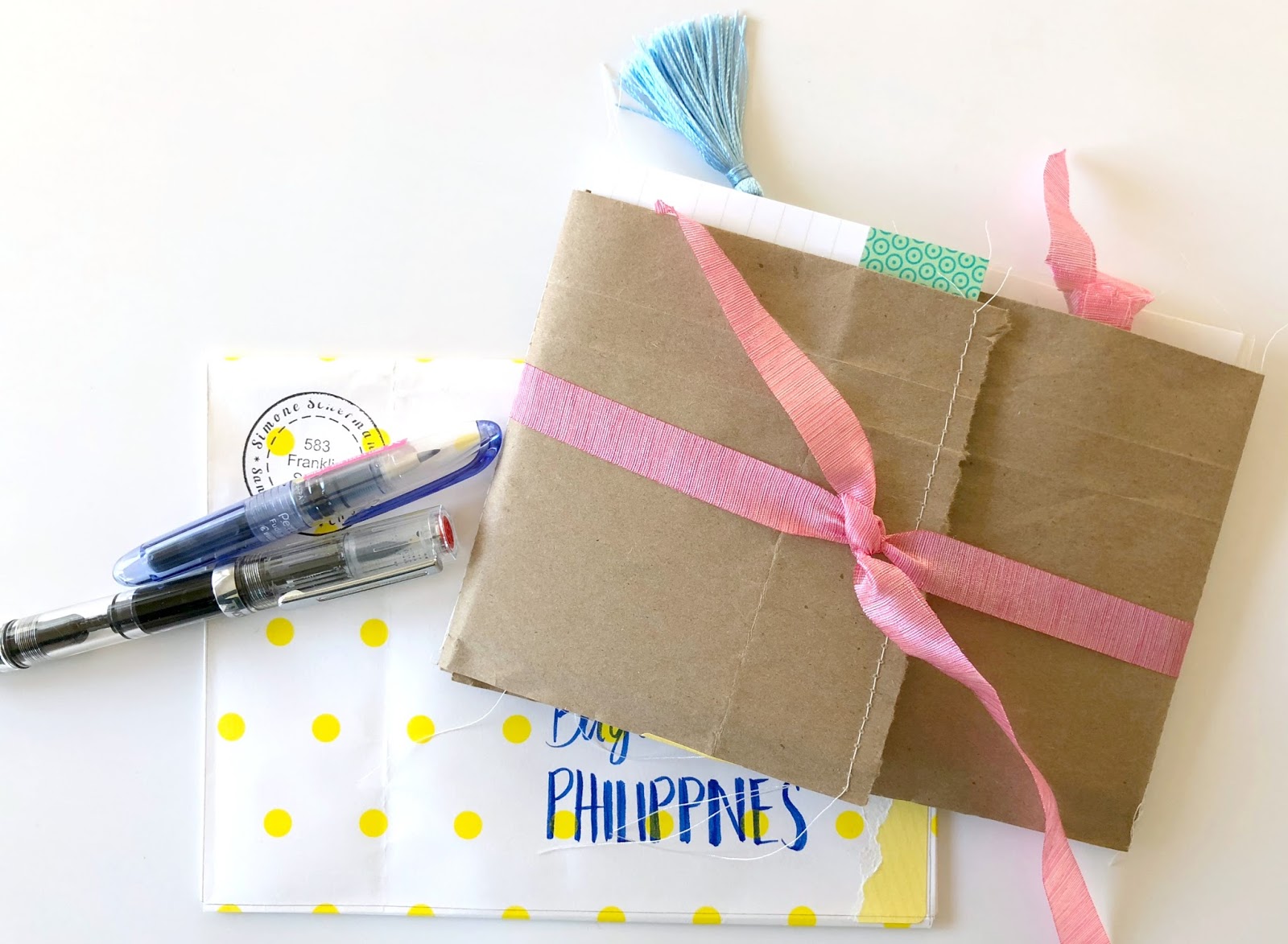 seemownay: A different kind of POCKET LETTER using PACKAGING