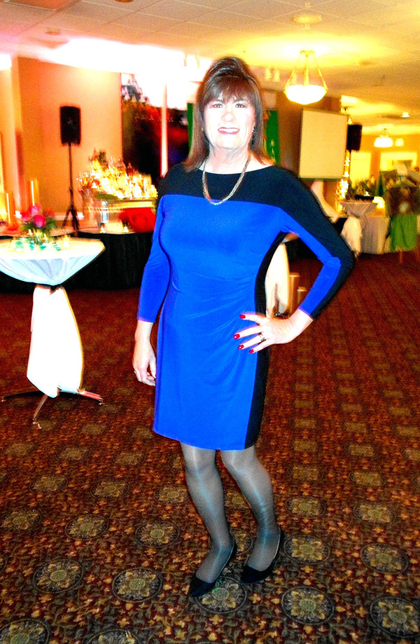 Femulate: A “Charming” Night at Derby and Dice