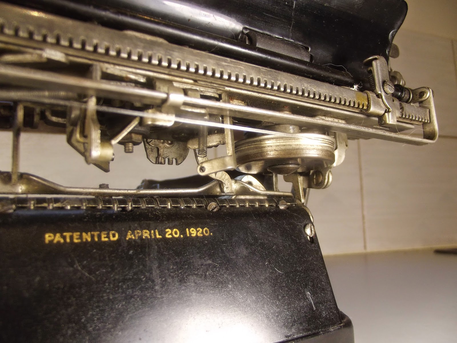 oz.Typewriter: Anatomy of a Fox No 1 Portable Typewriter