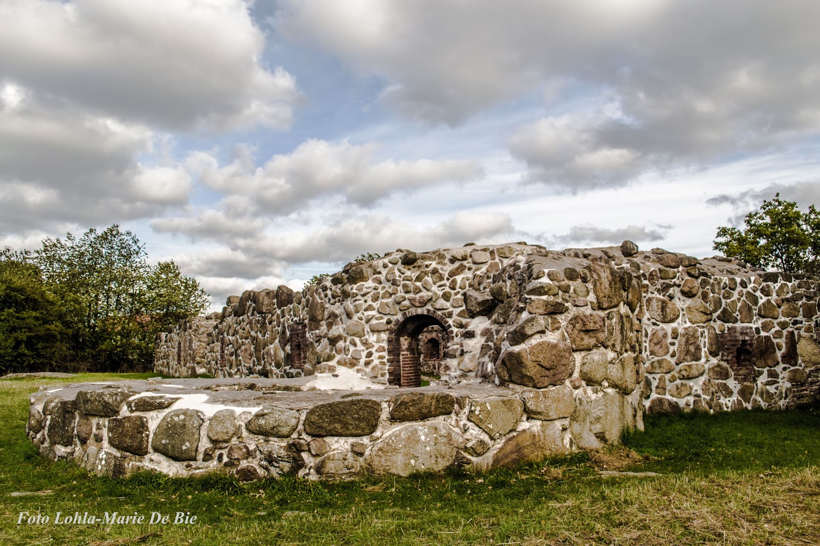 Utflyktochvandringsbloggen.blogspot.com: Lyckå slottsruin