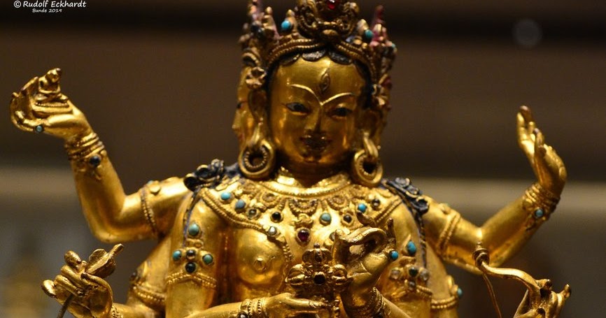 Crowned Supreme Goddess of Ushnisha