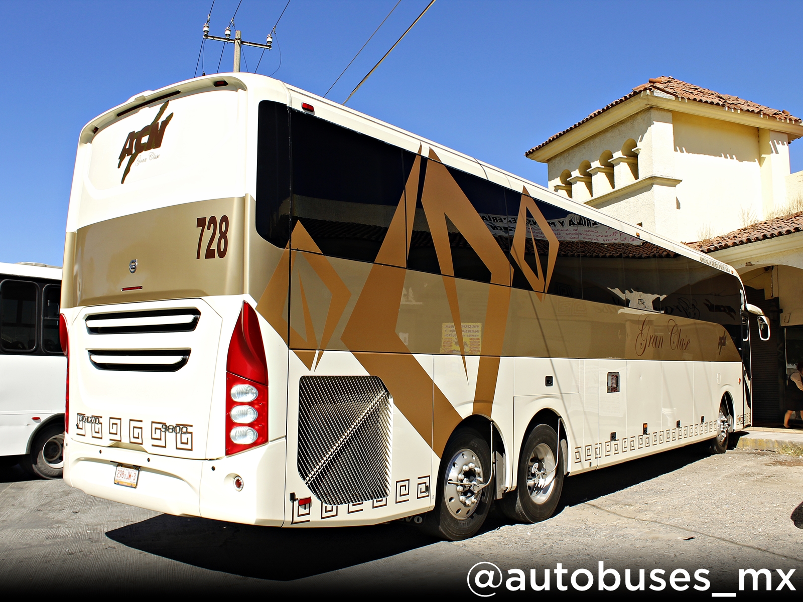 AYCAMX - Autobuses y Camiones México : Autobuses Foráneos 612