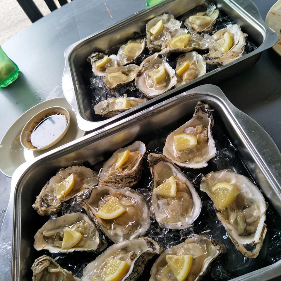 MAKAN OYSTER DI TIRAM MUAR OYSTER
