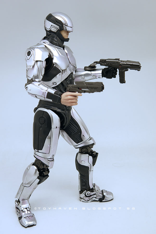 toyhaven: Review II: ThreeZero 1/6th scale 2014 RoboCop 1.0 12.5-inch ...