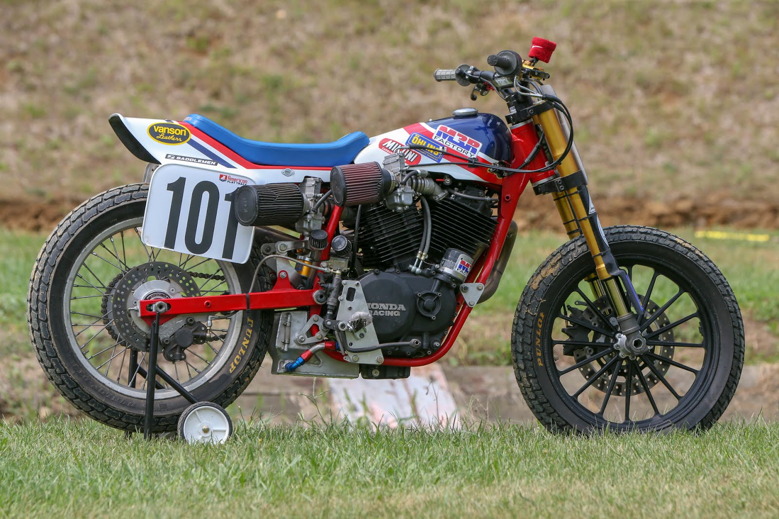 POPPA WHEELIE: McCrew Crew and their M3R Factory Honda RS750