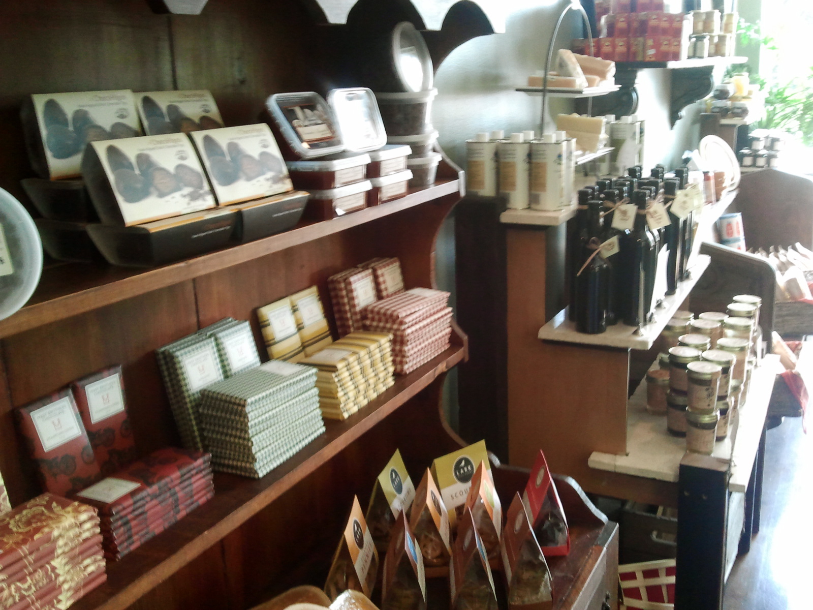 The Land of Peapodriot: Nickel City Cheese & Mercantile