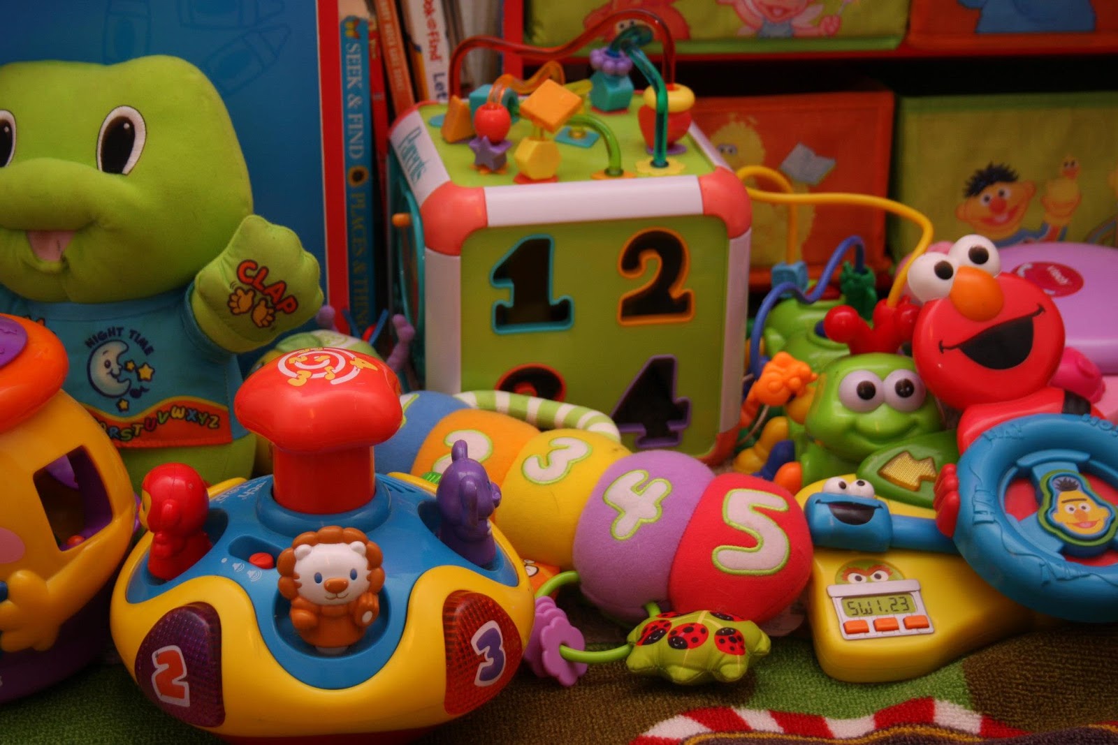 Mrs. Amador's Home Daycare: Our Toddler/Preschool Playroom!