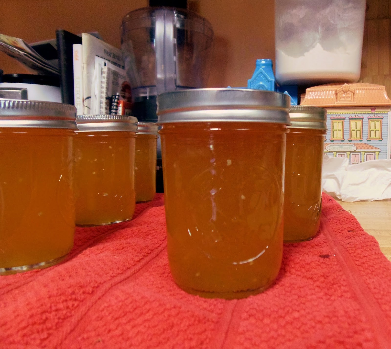 Glo's Kitchen: Mango Datil Jam