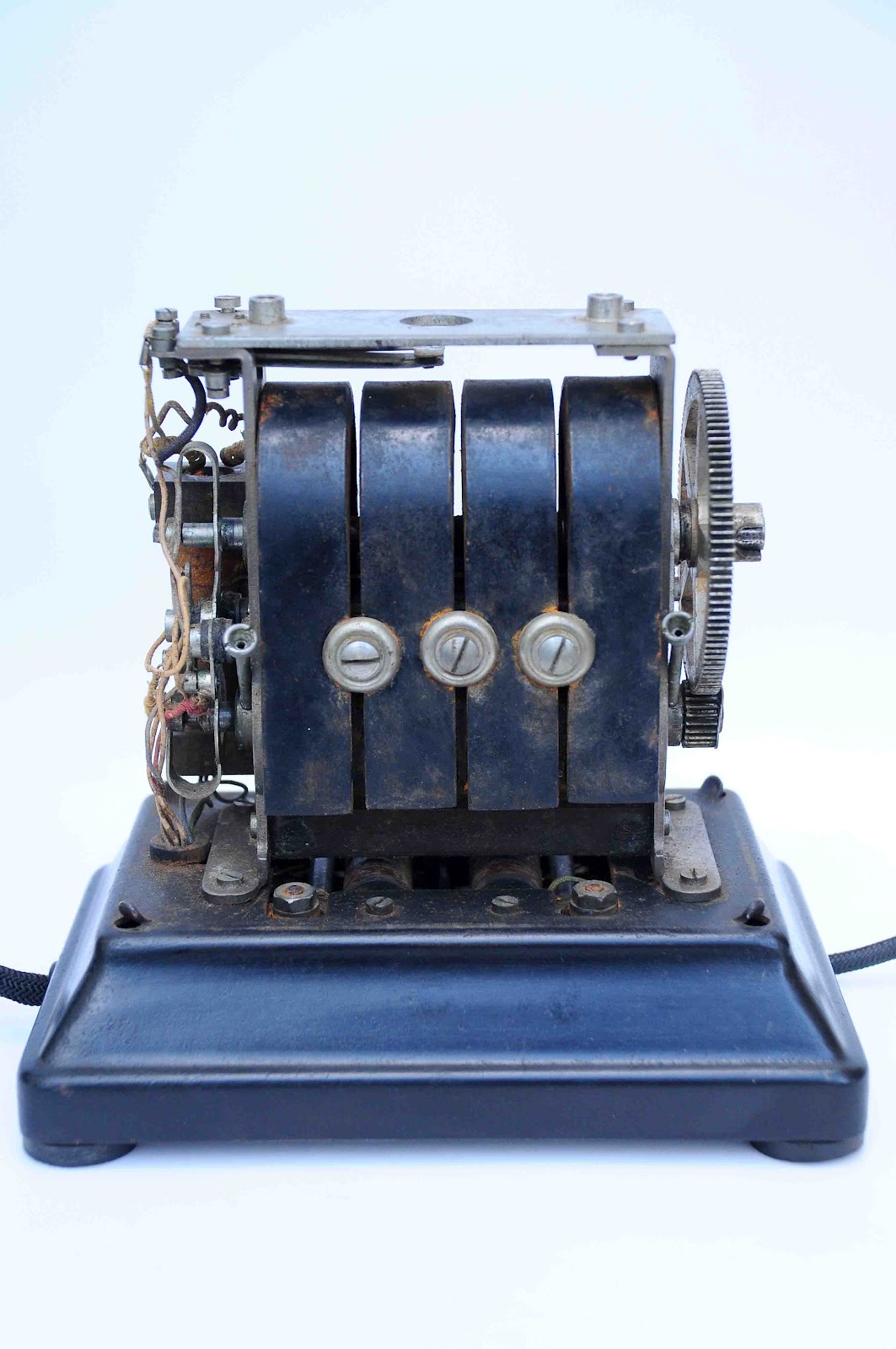 Old Vintage Gallery: Ericsson Magneto Telephone Circa 1910-1920