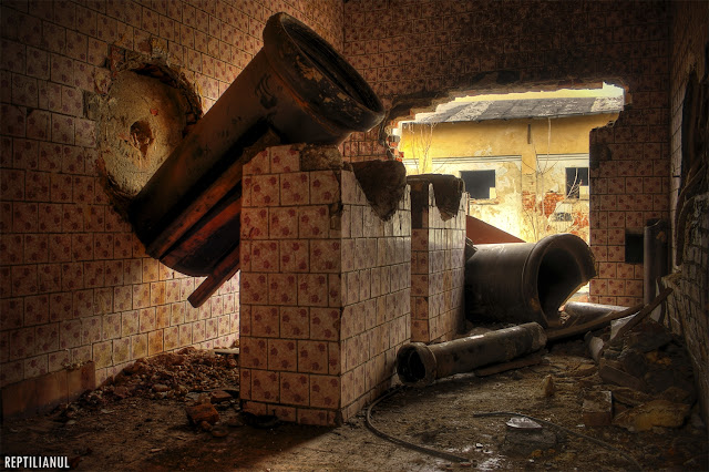 Fabrica CHIMOPAR - REPTILIANUL