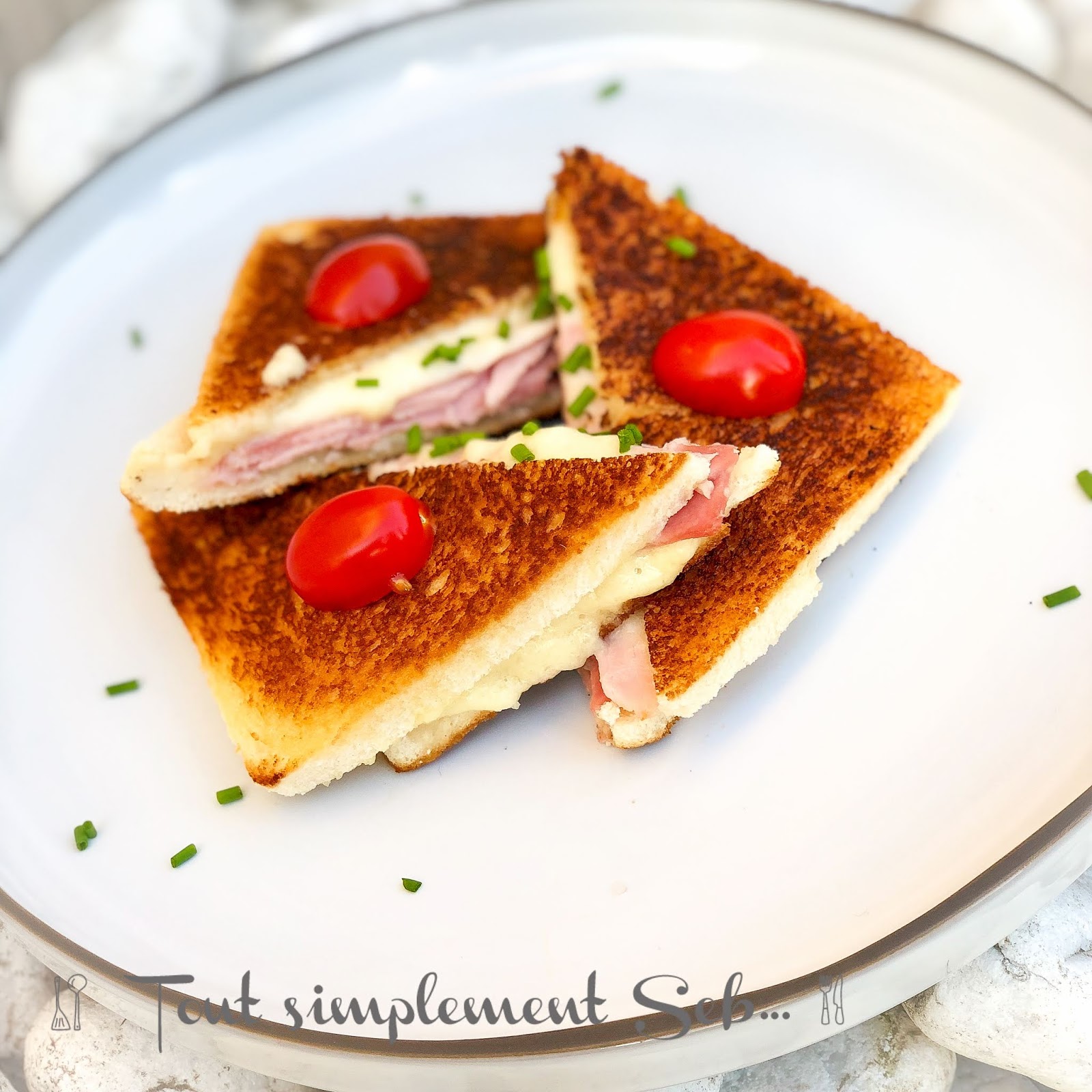 Tout simplement Seb ...: Croque monsieur à la poêle ... Tout simplement