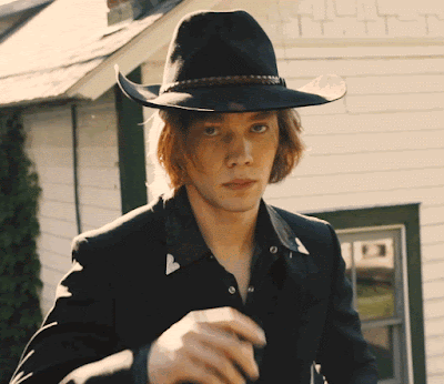 my new plaid pants: Flaunting Charlie