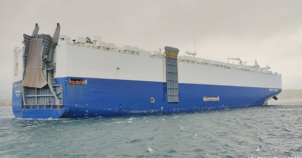 O Porto da Graciosa: Estreia do RoRo "LIBERTY PEACE" no Porto da Praia ...