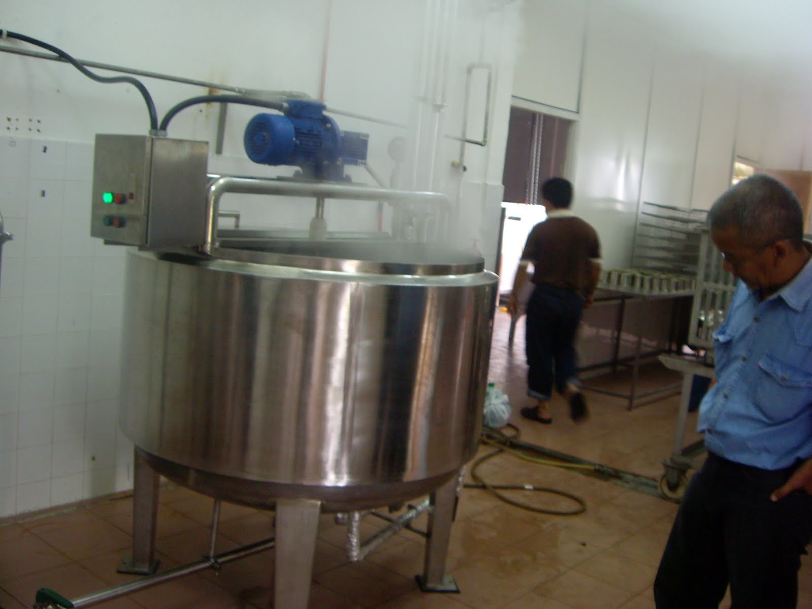 perunding makanan: Penambahbaikan Sistem Pemprosesan Kilang Pengetinan