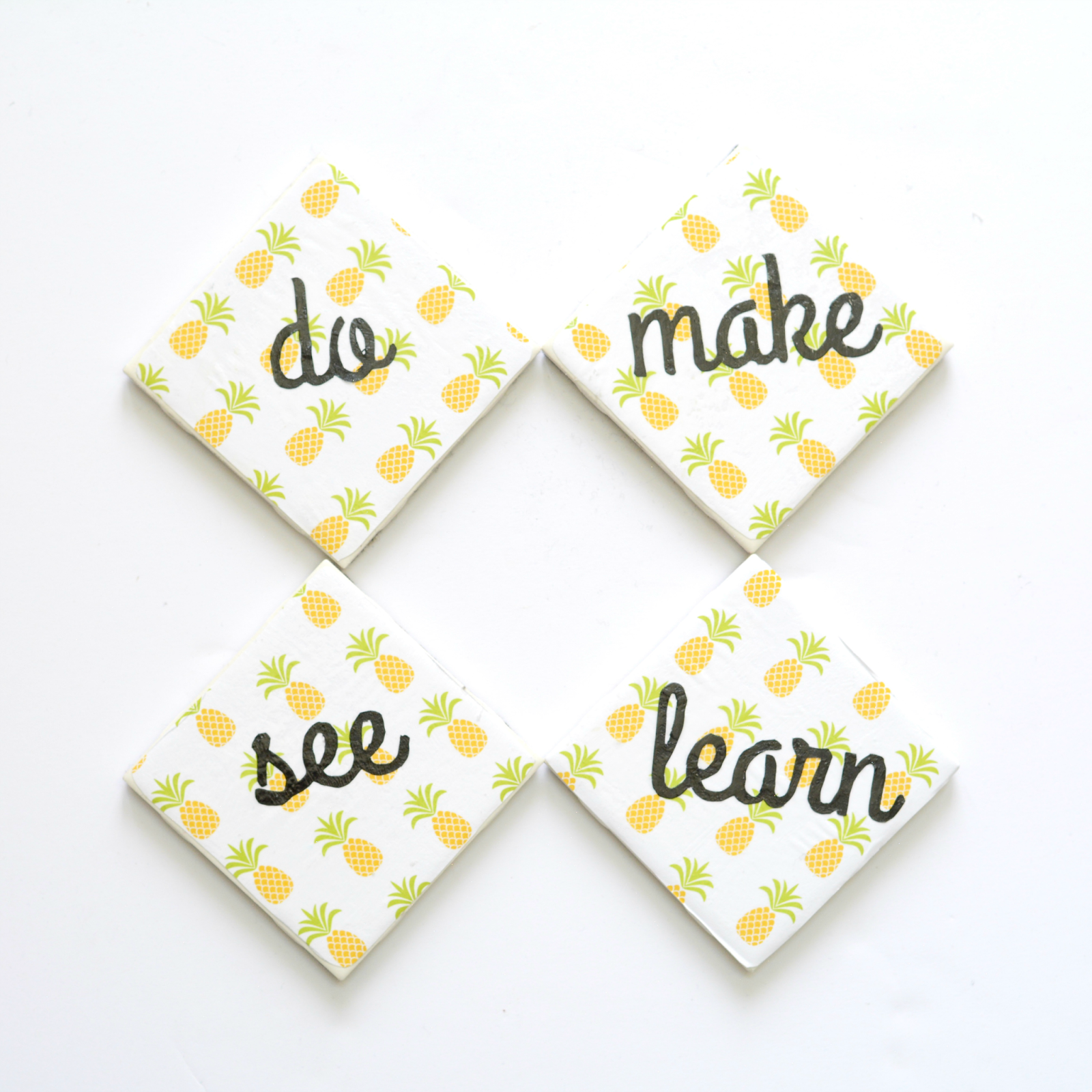 DIY Pineapple Print Coasters | Thriftanista in the City