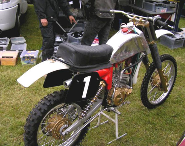 OSCAR by Alpinestars: 1980's works CZ125