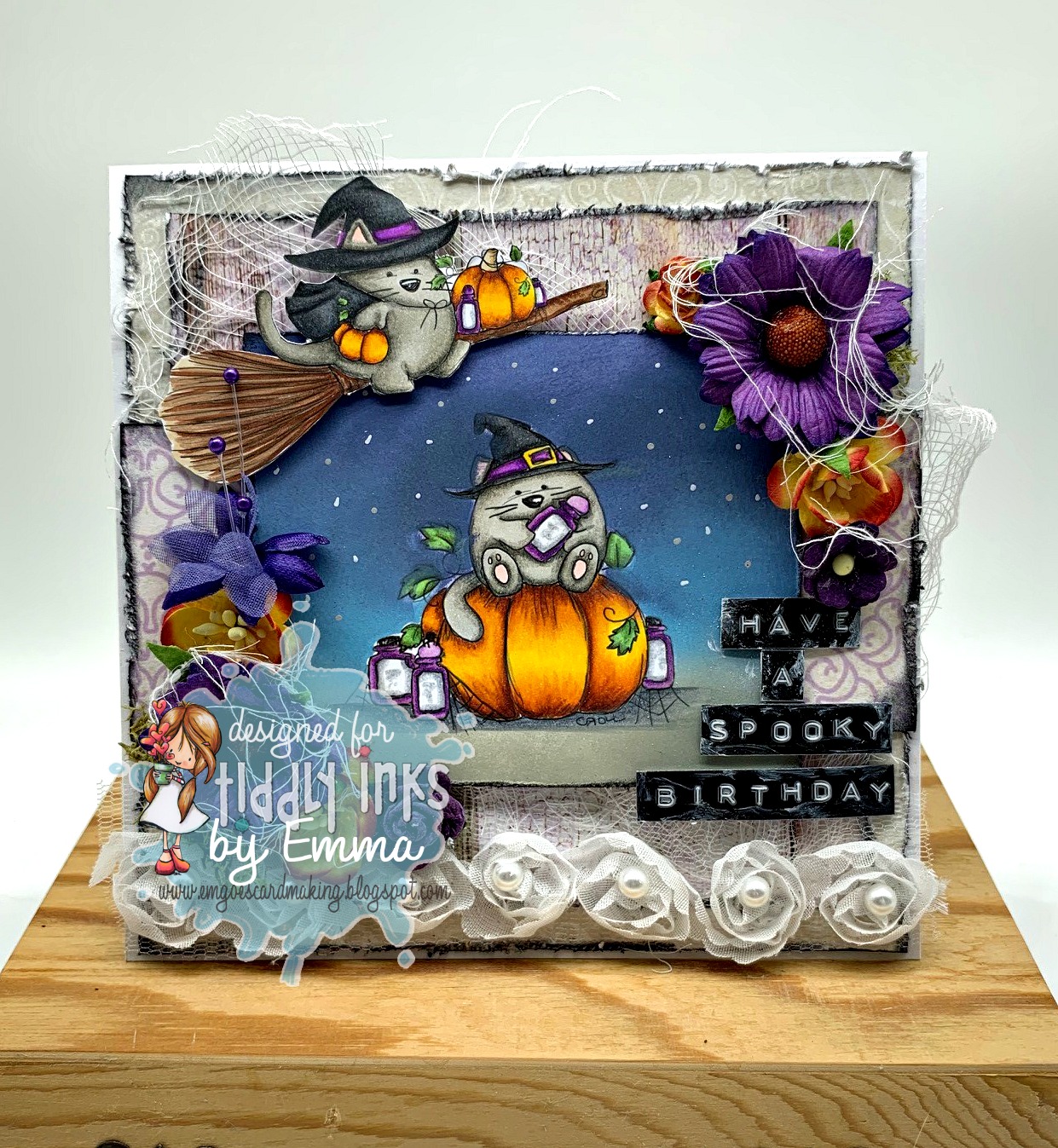 emgoescardmaking: Trick or Treat, Spooky or Sweet