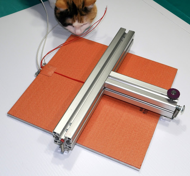 Mark Rehorst's Tech Topics: UMMD 3D Printer Bed Design