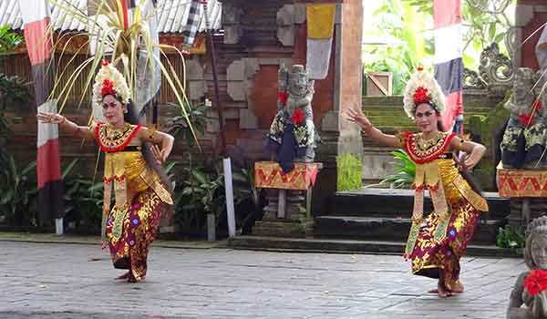 Akudansemesta: Trip in Bali, Tari Barong, Lokasi Celuk-Batu Bulan ...