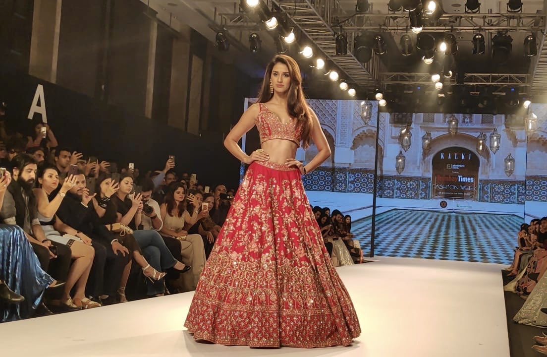 Indian Actress Disha Patani Ramp Walk at Bombay Times Fashion Week ...