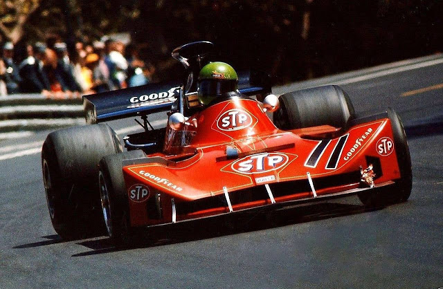 Por Dentro dos Boxes