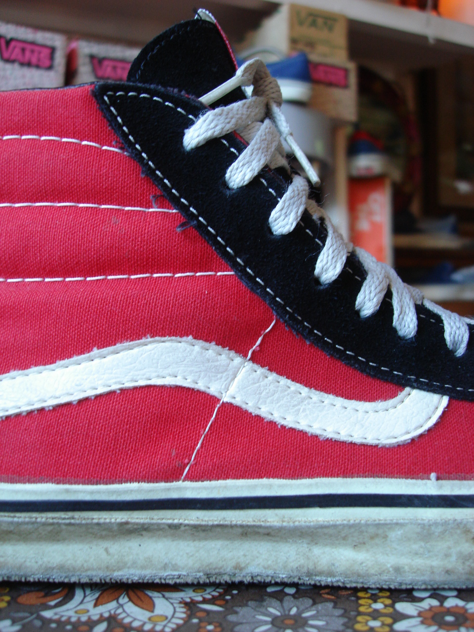 theothersideofthepillow: vintage VANS black red white SK8-HI style #438 ...