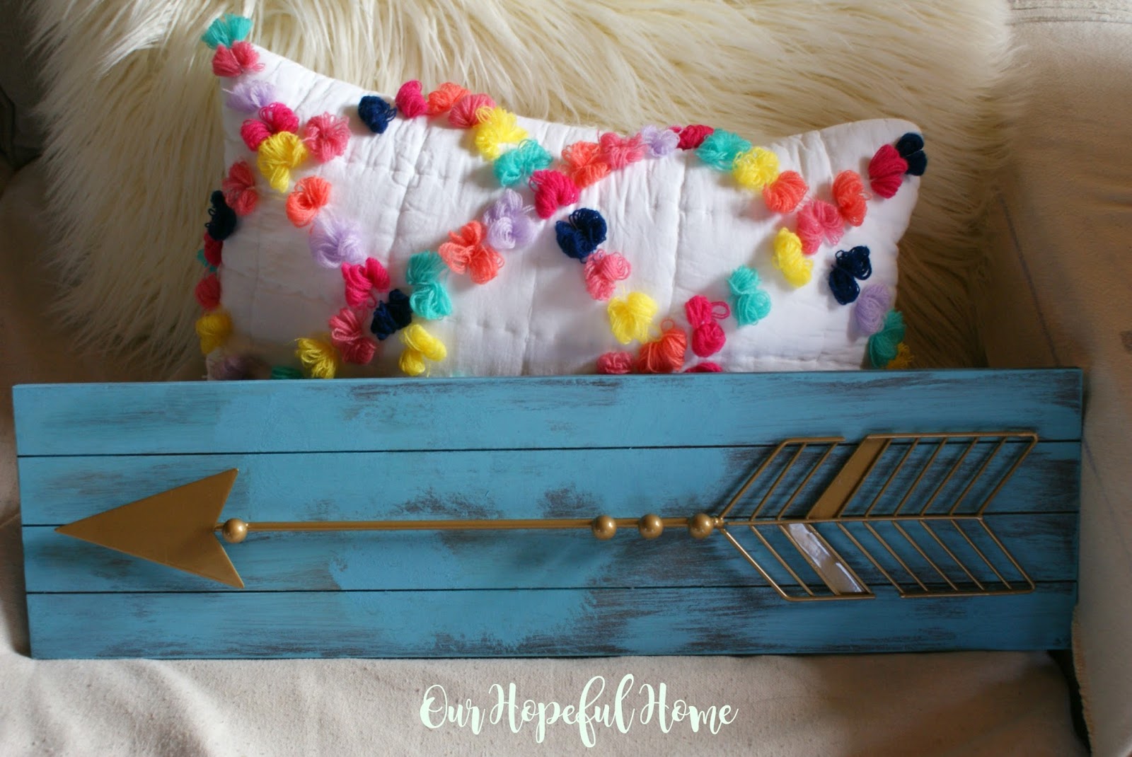 Our Hopeful Home: DIY Rustic Wooden Sign With Arrow