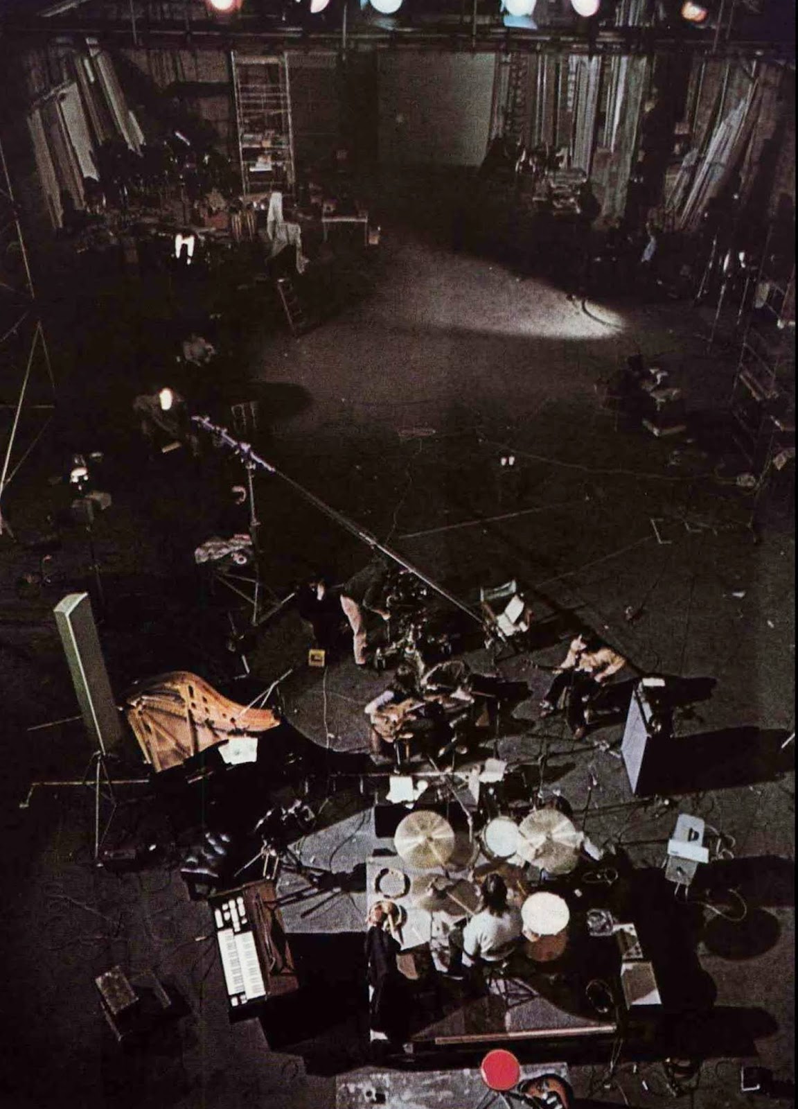 The BEATLES Illustrated: The Beatles Get Back · Book