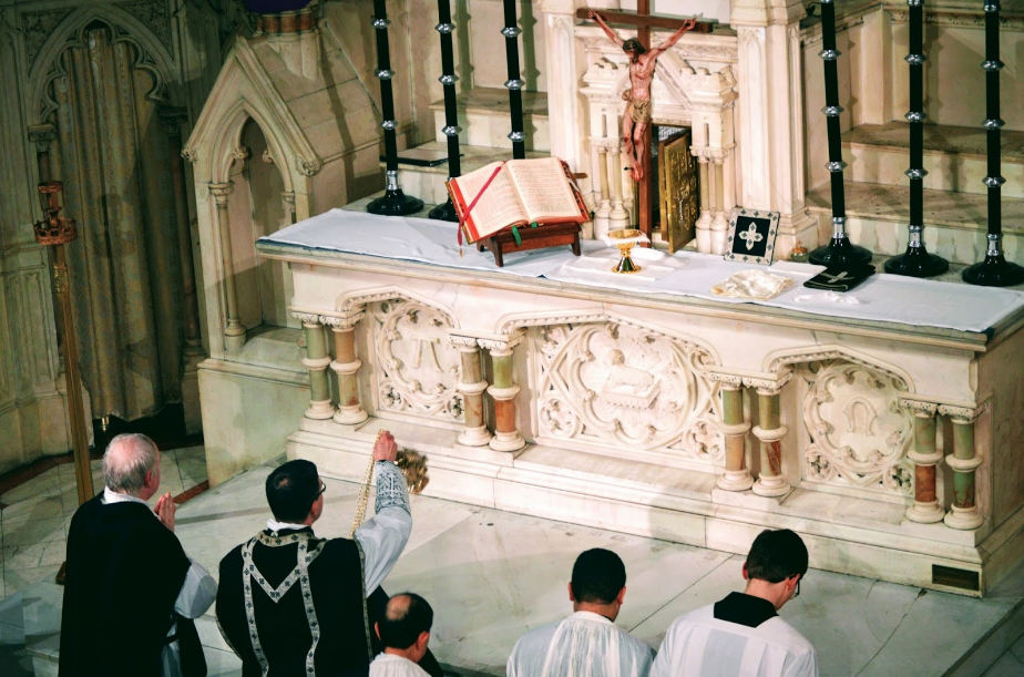 The Rad Trad: December 2017