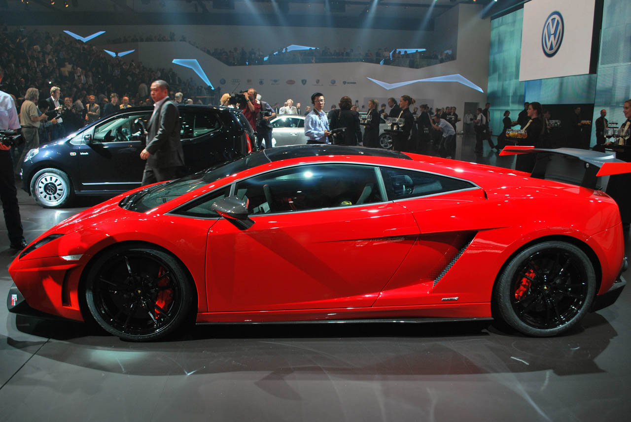 FAIZ RAHMAN :): Lamborghini Gallardo Super Trofeo Stradale