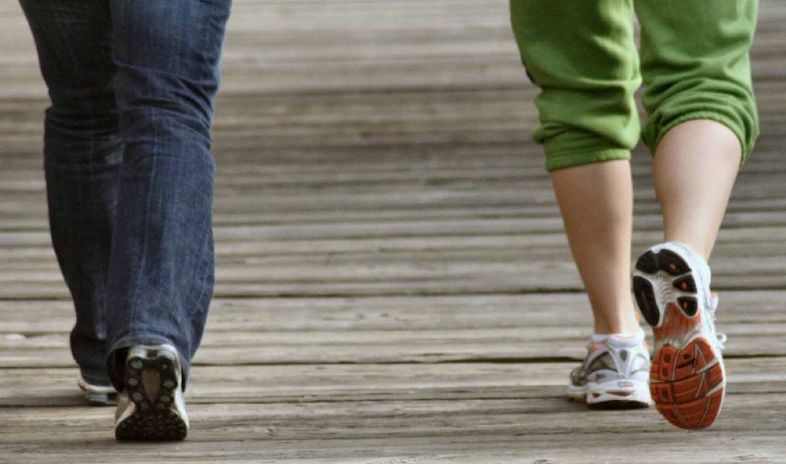 Caminar 100 Pasos por Minuto. – Medicina Orto-Regenerativa