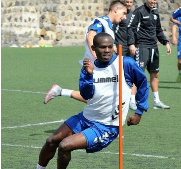 Farid Mussa: bado anamkataba na Azam FC mpaka mwaka 2020 - Muhenga voices