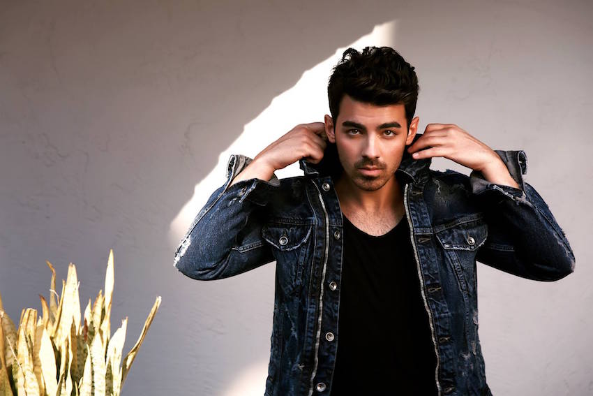 Joe Jonas Opens Up About Going To Gay Bars Joe Jonas Opens Up About Going To Gay Bars
