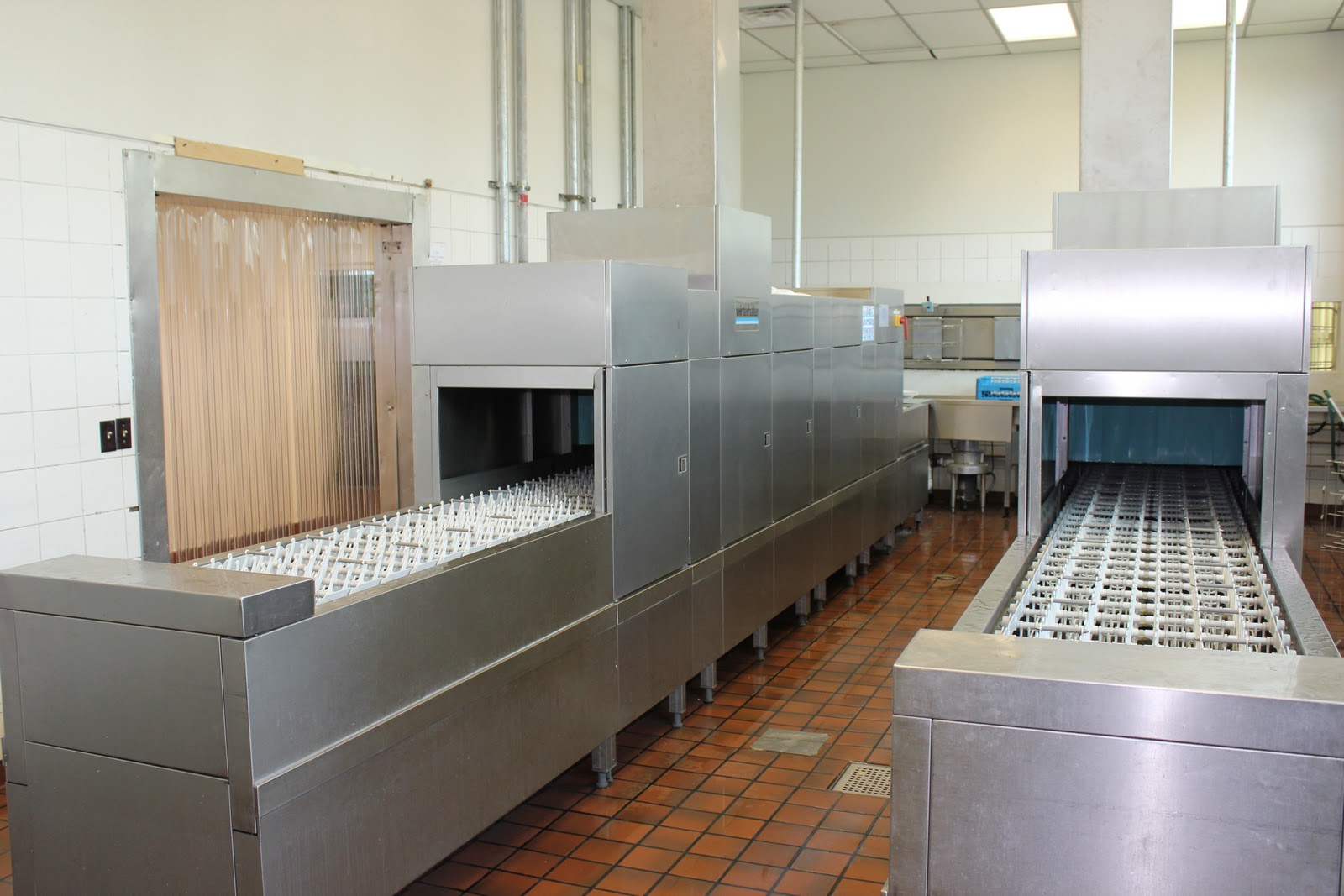 An Englishman in Angola: Pot & Plate Wash upgrades!