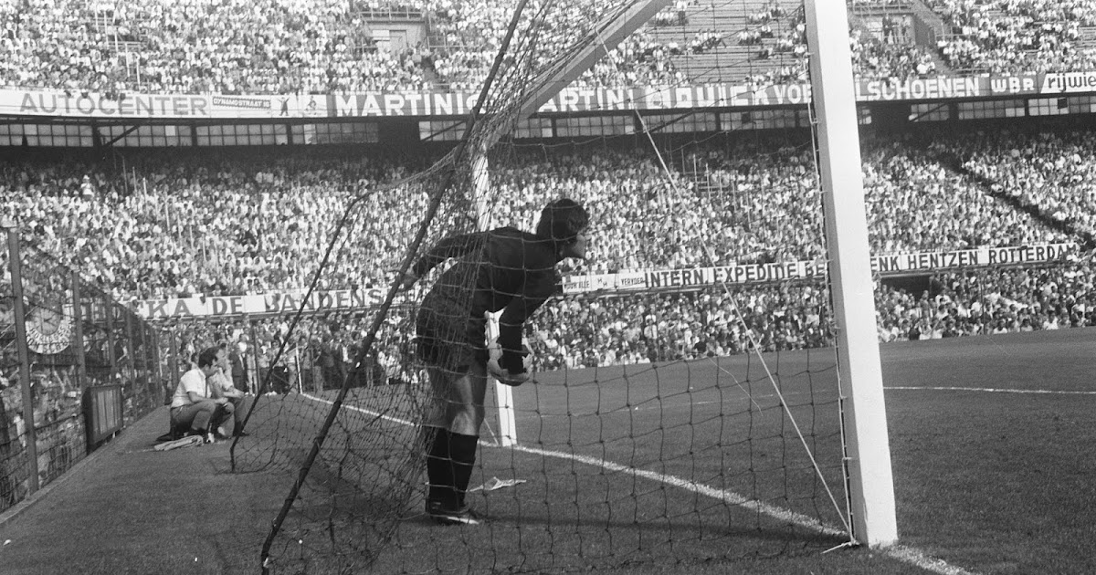 Voetbal in beeld: Feyenoord - SVV (1969)