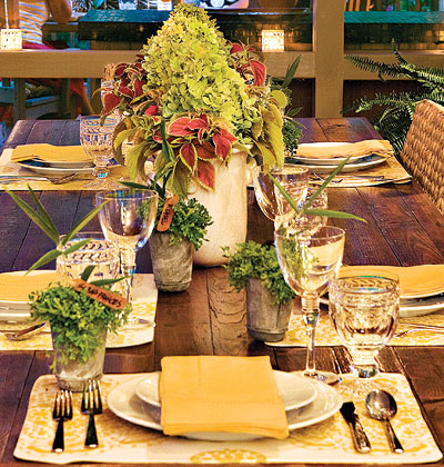 New Home Interior Design: 25 Table Settings To Steal