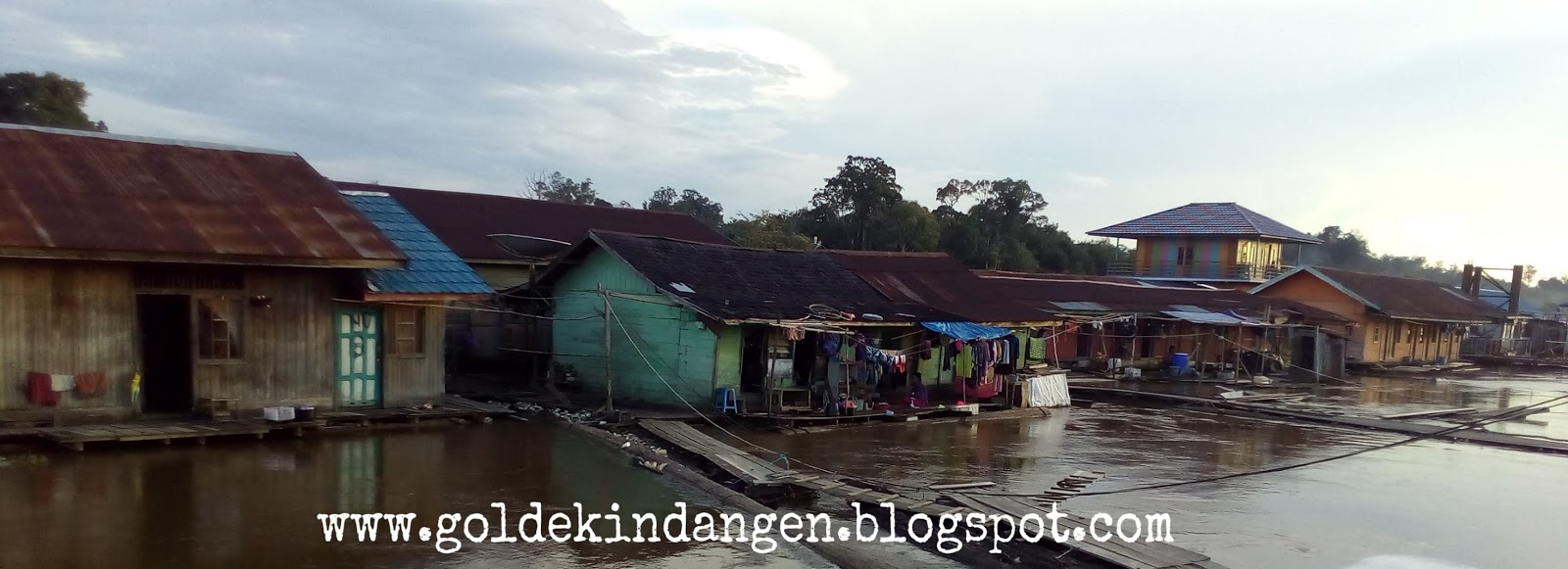 Rumah Lanting - Golde Kindangen's Blog