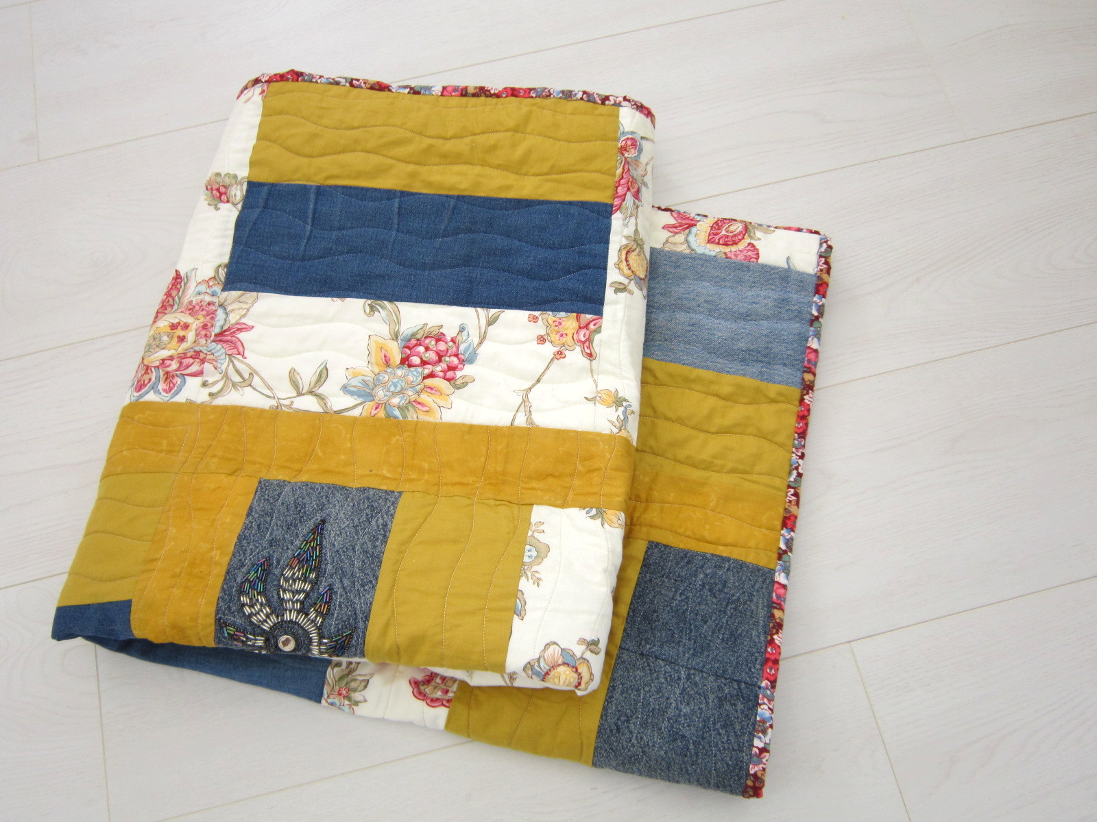 Kokaquilts: utility scrap quilt