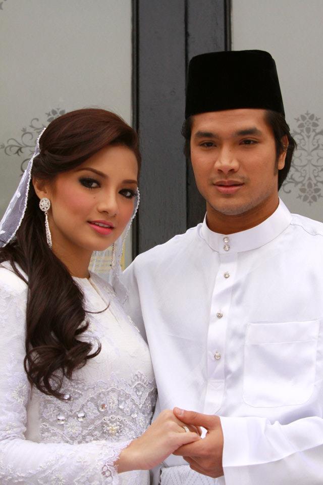 Screenshots Filem Azura 2012 (2 Febuari 2012) ~ Life in The Fab Lame!