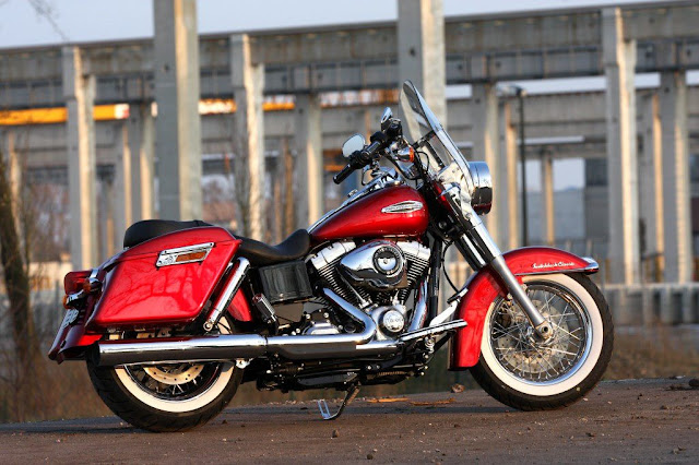 Racing Cafè: Harley "Switchback Classic" by Thunderbike