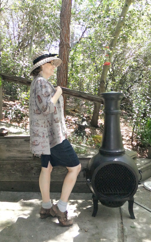 The Dashing Eccentric: Katherine Tilton Trapeze Top: B5891