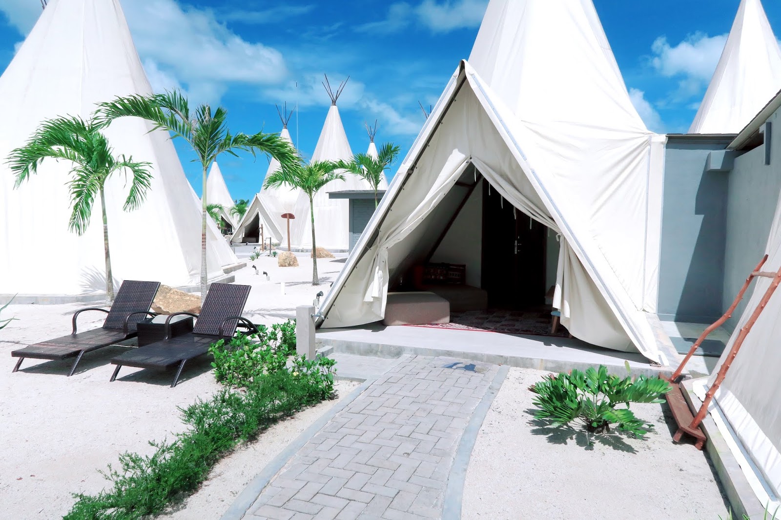 The ANMON Resort Bintan Review - Kaiting Hearts