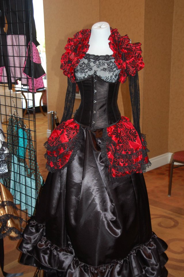 Gothic Tea Society: Pandora Moore - Delightfully Deviant Gothic fashion.