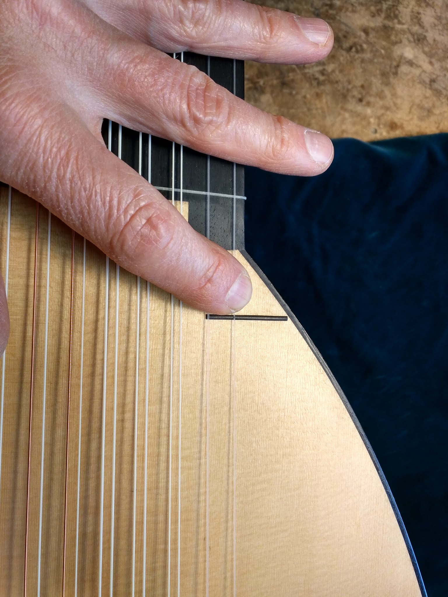 The Lute's Progress,: Building a 13 Course Lute, Start to Finish, 24 ...