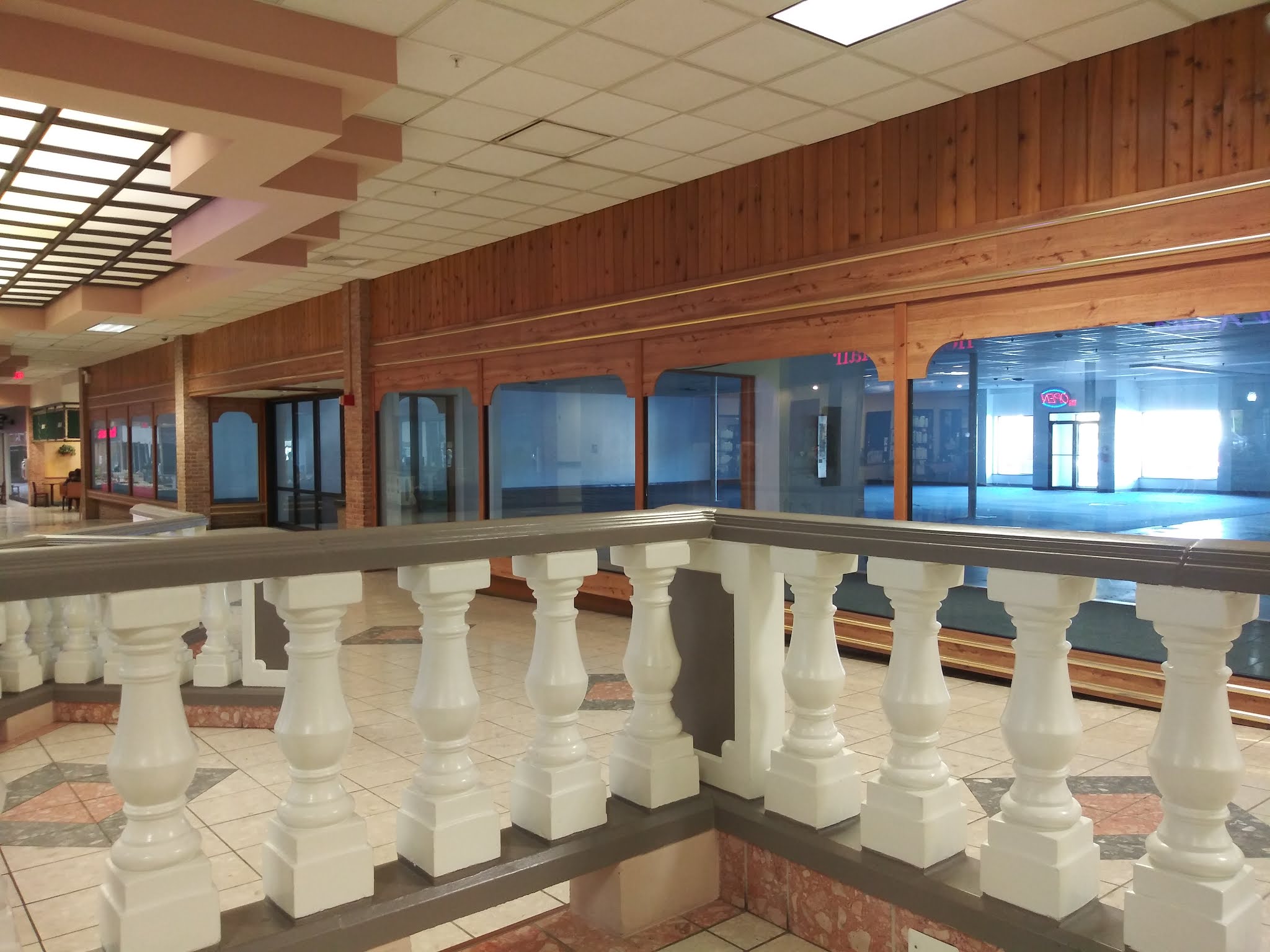 The Gone-Ton: Westgate Mall (Bethlehem, Pennsylvania)