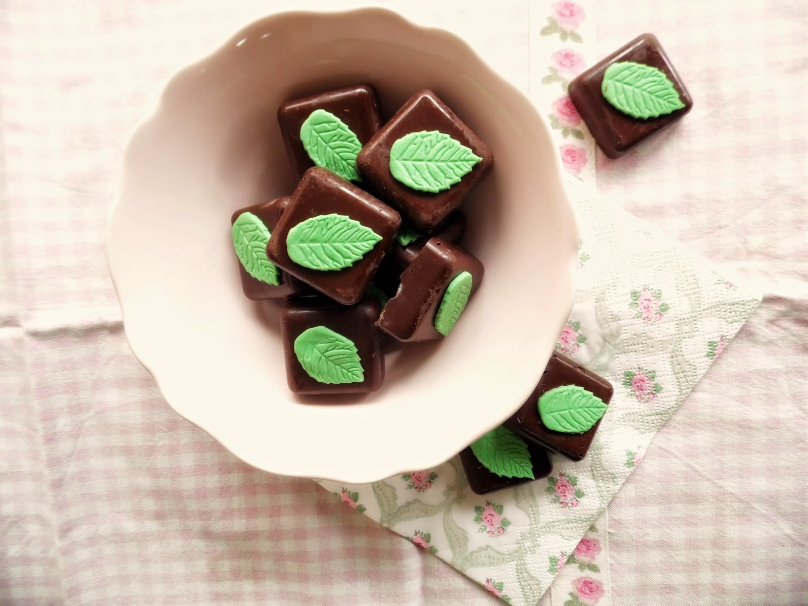 Experimentando en la cocina y algunas cosas mas...: Bombones rellenos ...