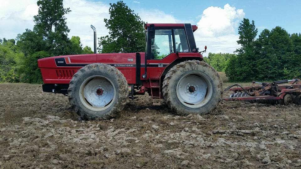Industrial History: IH: 2+2 Tractor (Anteater)