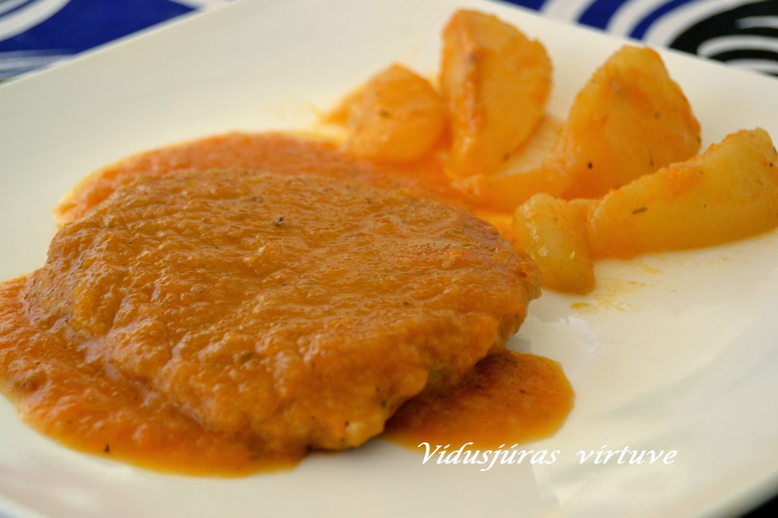 Vidusjúras virtuve: Liellopa fileja bumbieru márcé