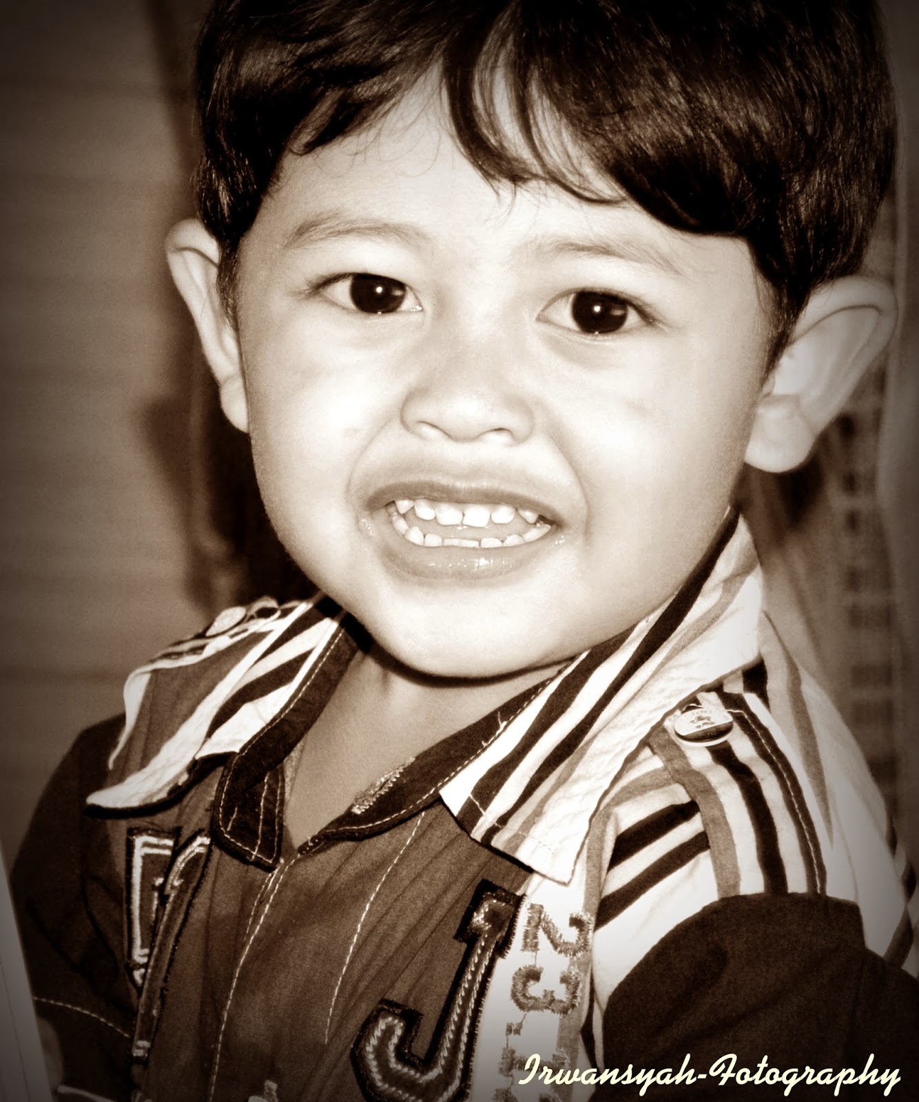 Gambar Anak Kecil Yang Lucu Terlengkap | Display Picture Update