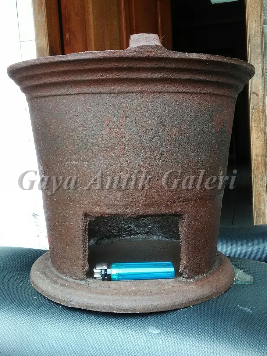 Gaya Antik Galeri : Tungku / Anglo Besi Kuno(TERJUAL/SOLD OUT)